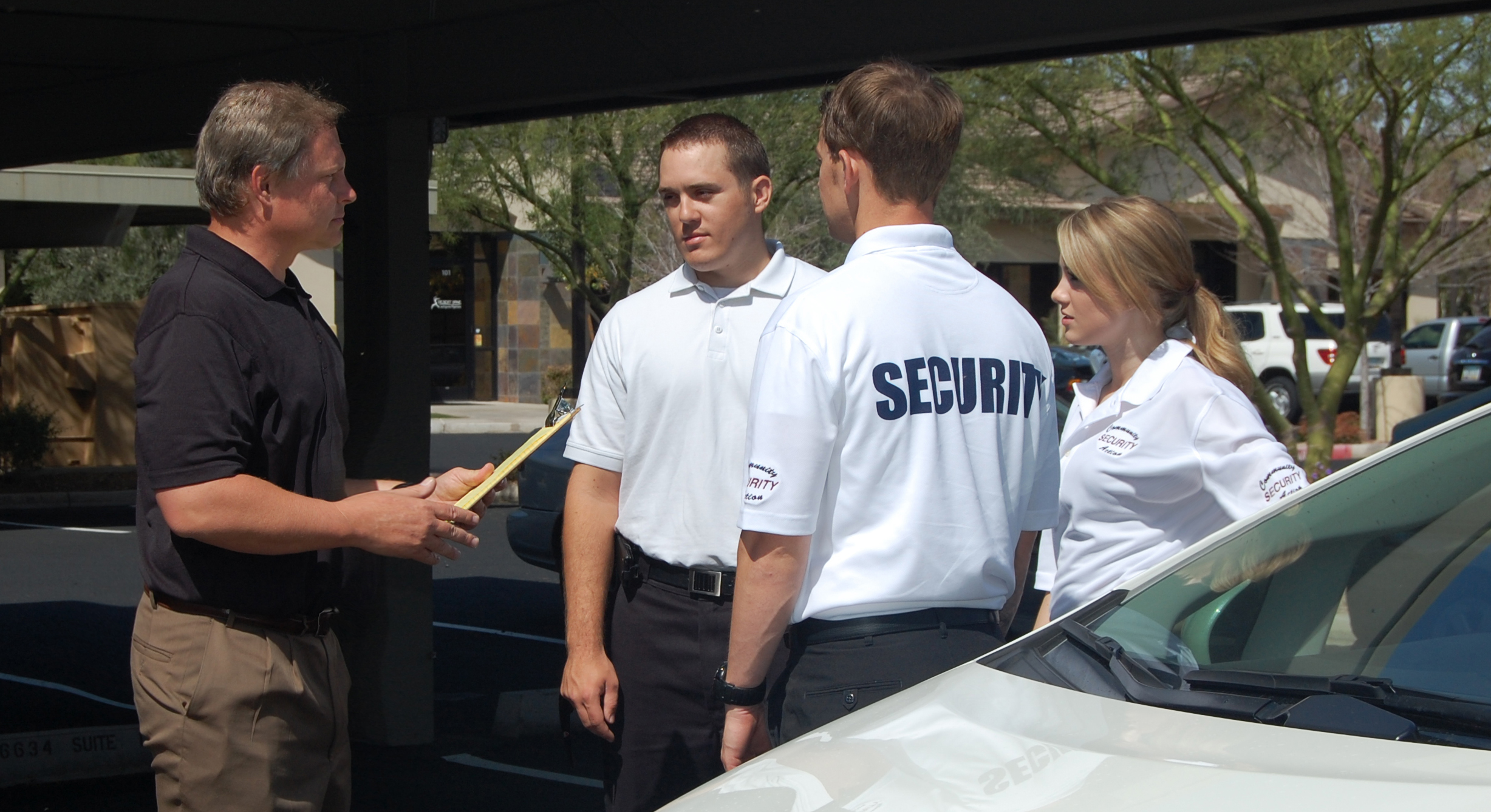 5 Reasons to Hire Unarmed Security Guards - Community Action Security